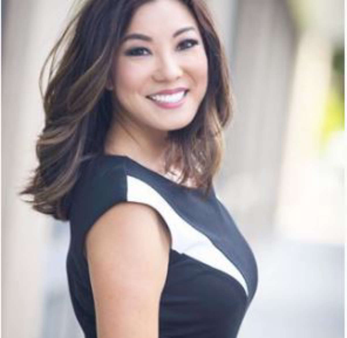 Amber Lee (Journalist) Wiki