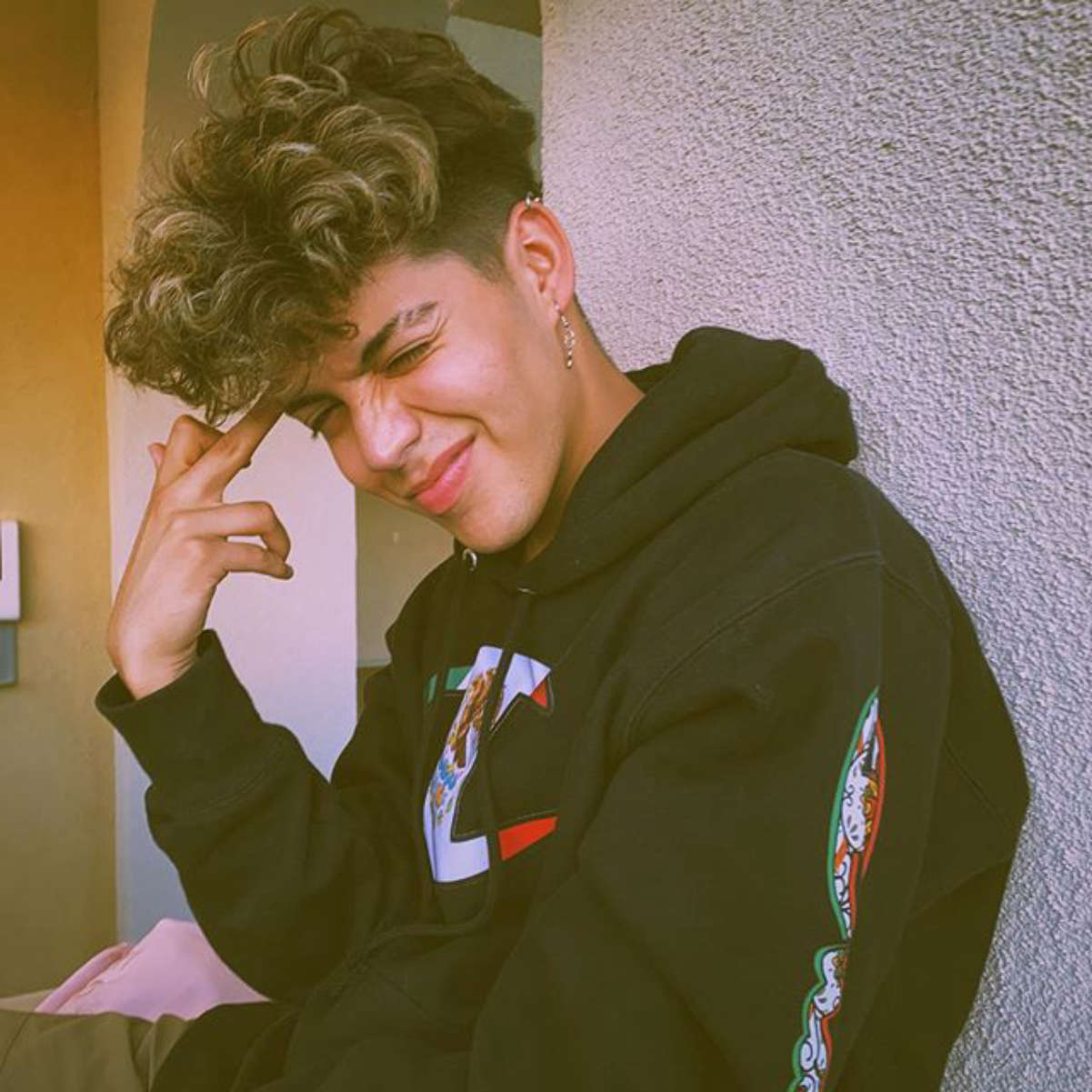 Carlos Mena (Instagram Star) Wiki