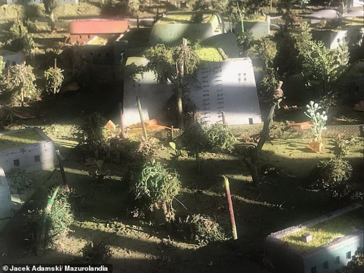 Hitler's Garden Wiki