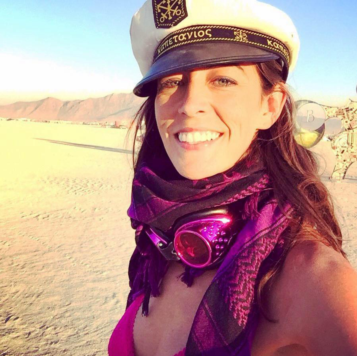 Laura Bassett (journalist) Wiki