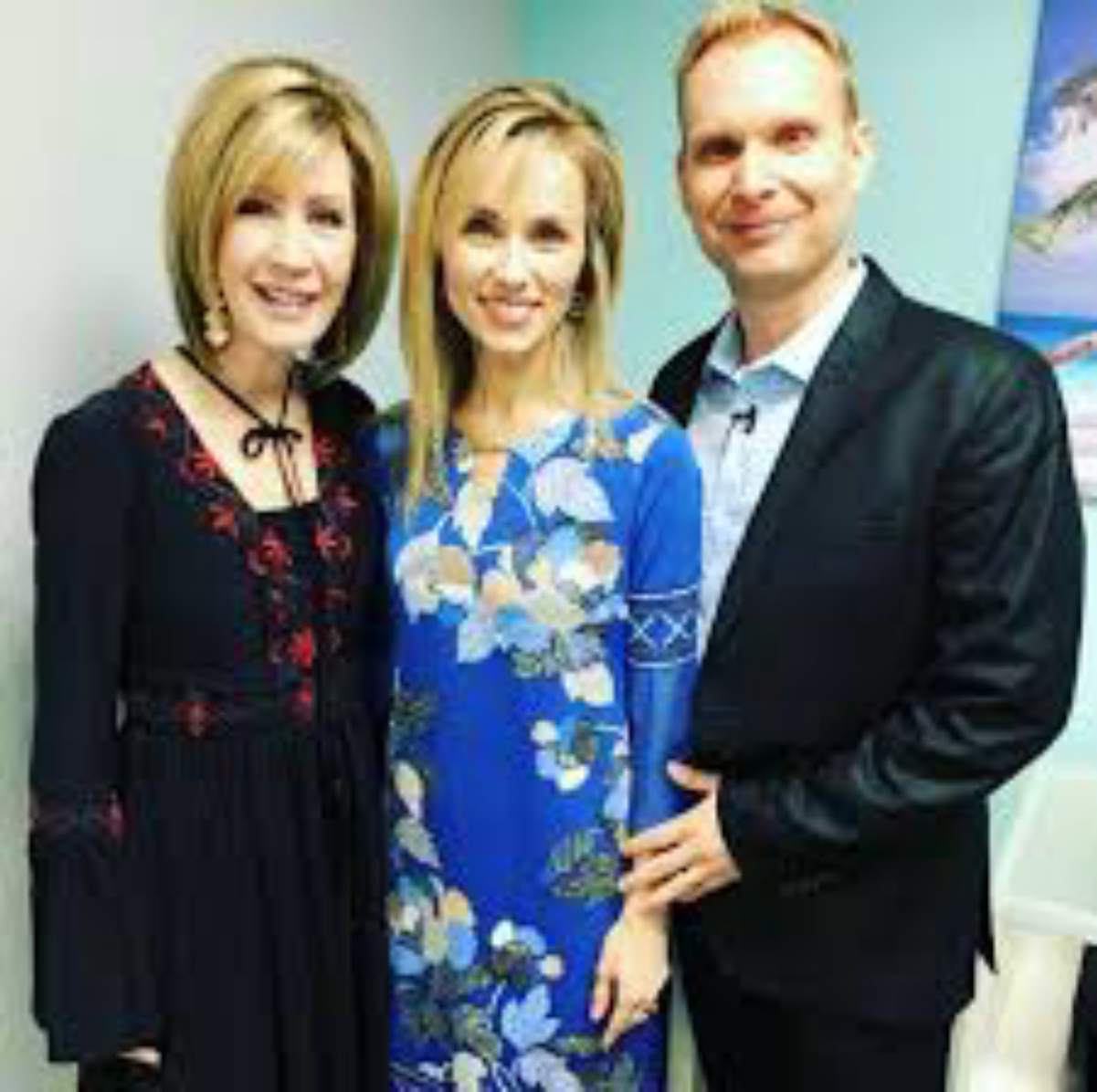 Lisa Osteen Comes Wiki