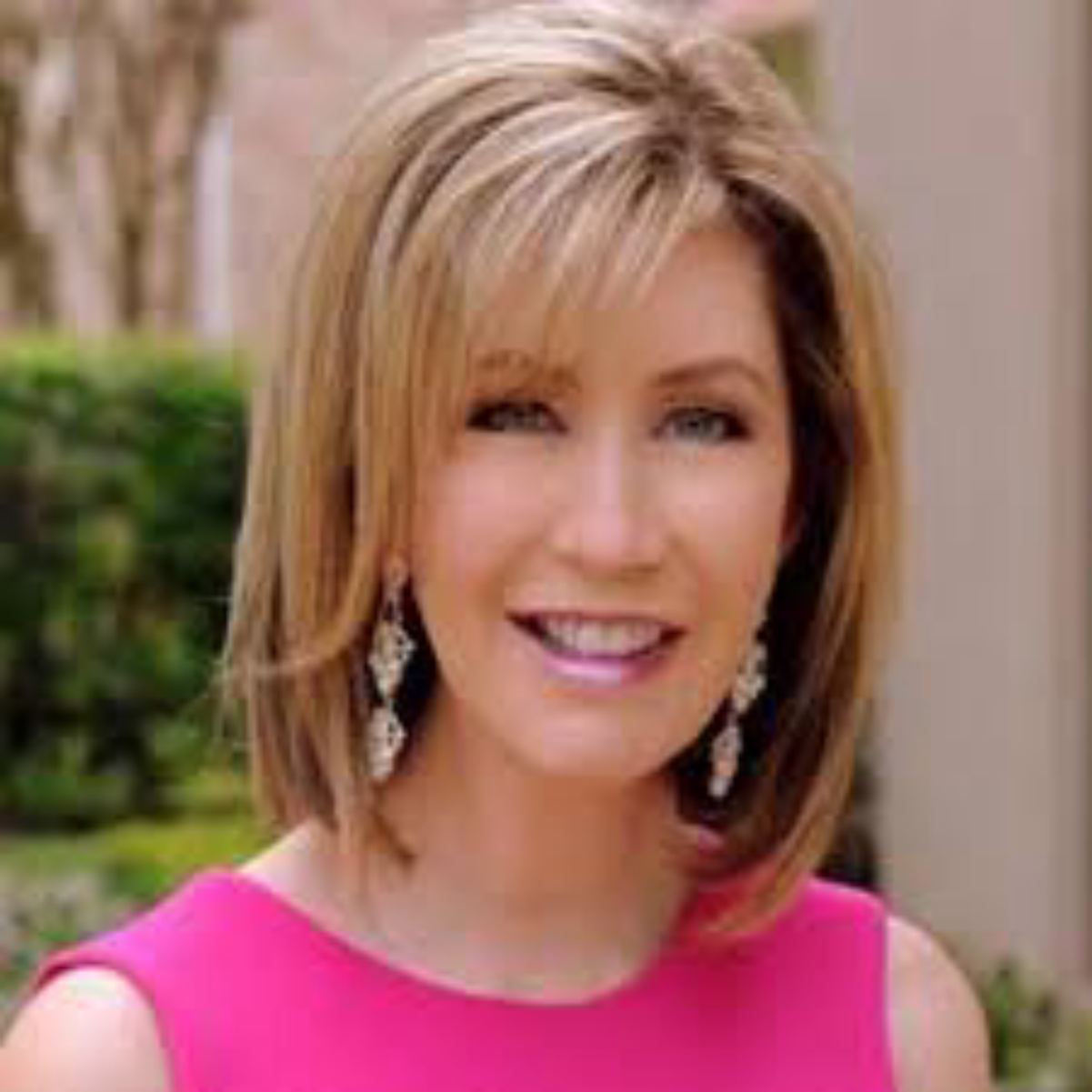 Lisa Osteen Comes Wiki