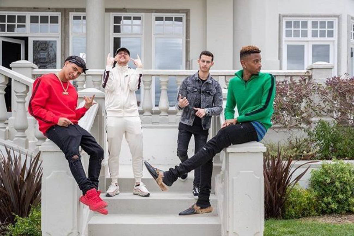 Mike Castillo (RunikTV) Wiki