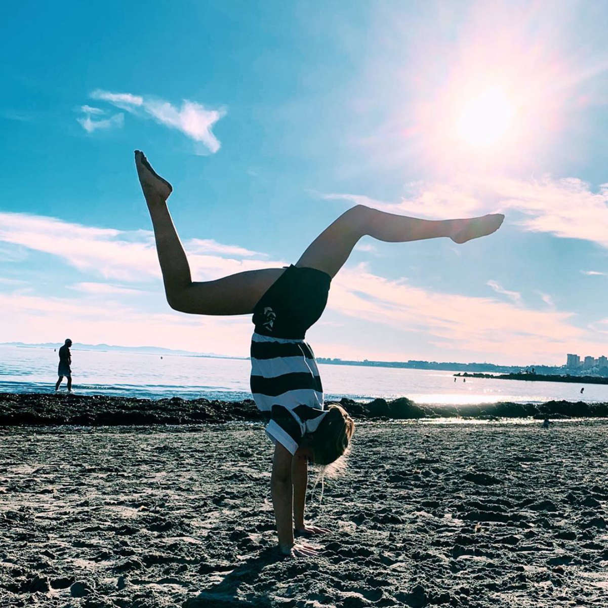 Nicoline Victoria Hansen Wiki