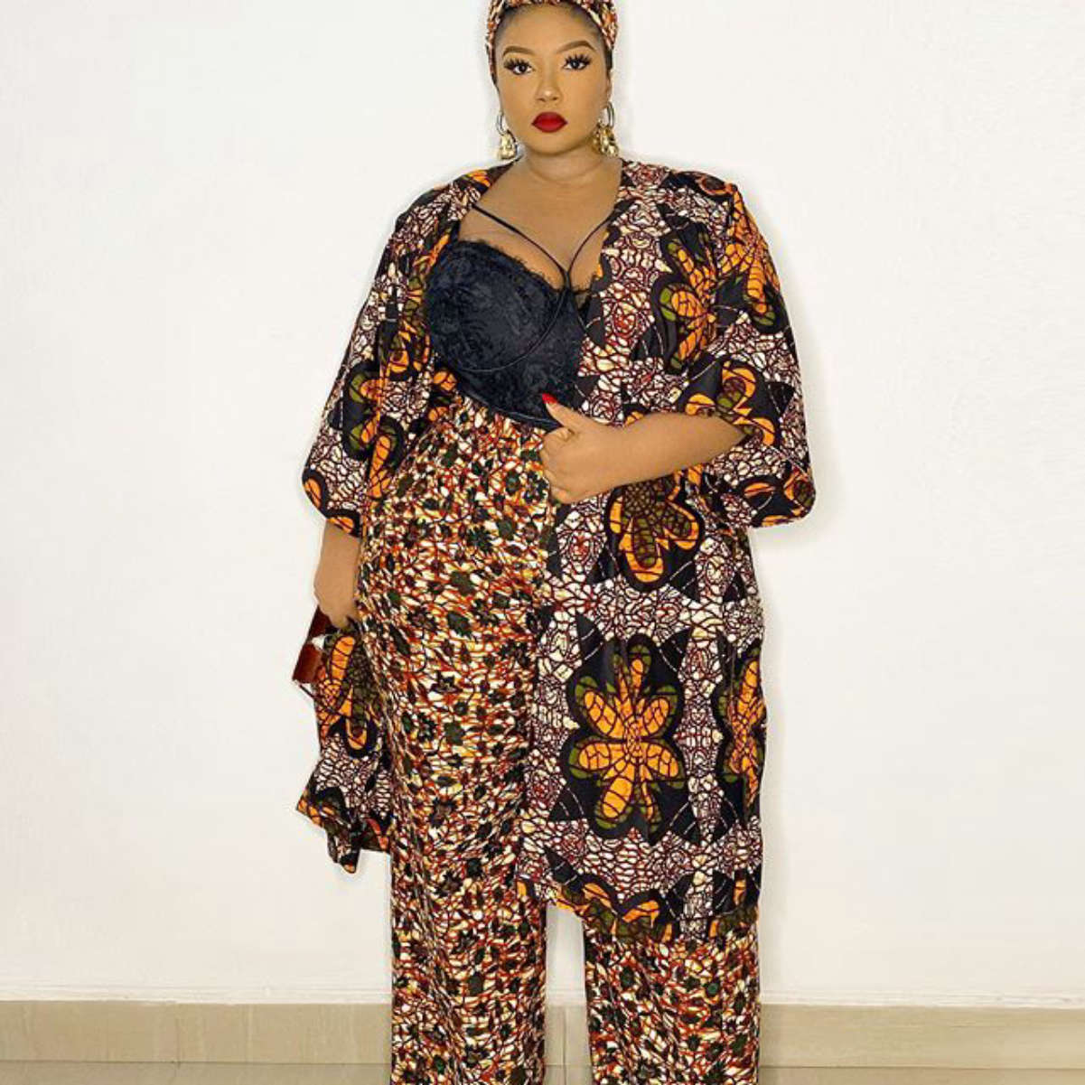 Winnie Leon (Model) Wiki