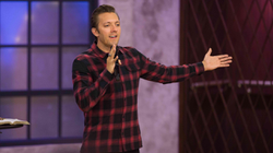 Levi Lusko Wiki & Bio - Pastor of Fresh Life Church