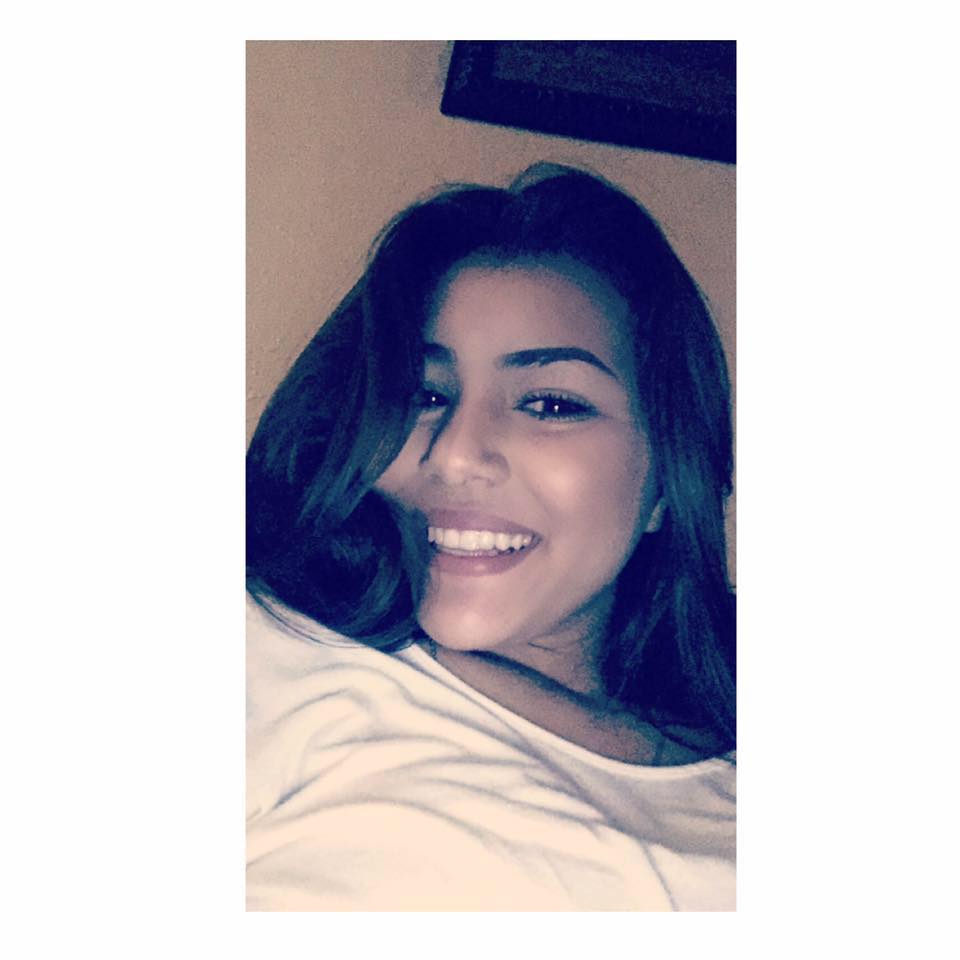 Liz Leon's Instagram, Twitter & Facebook on IDCrawl