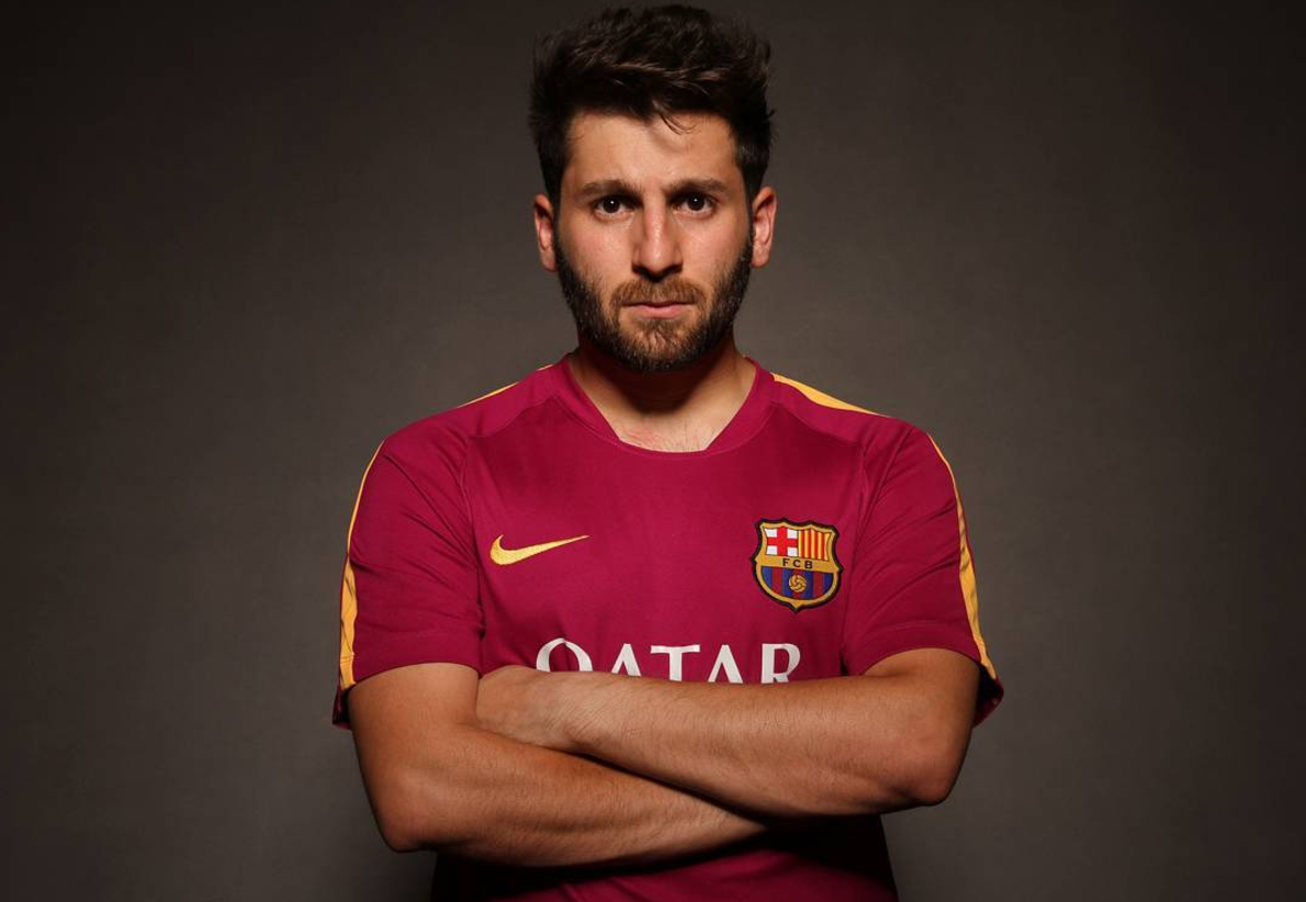 Exploring The Fascinating Story Of Reza Parastesh: The Lionel Messi ...