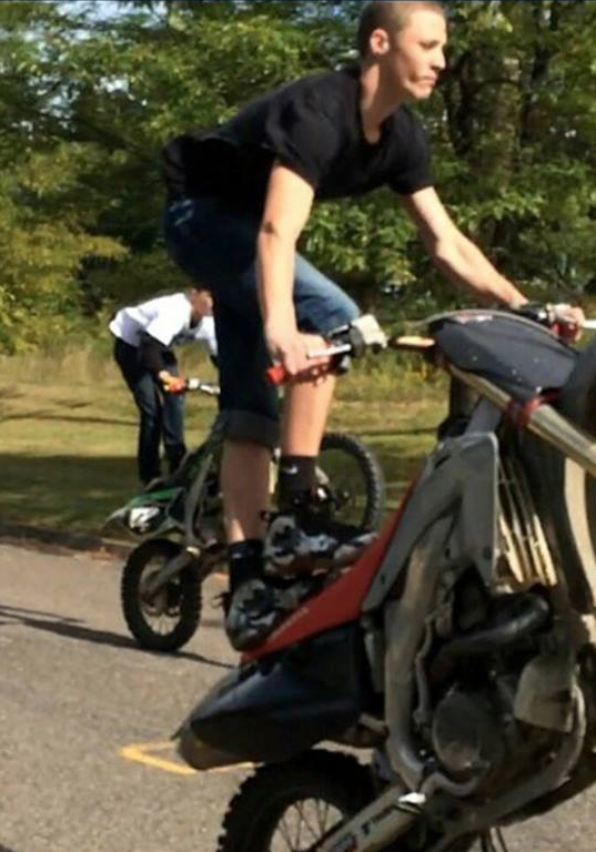 Dean Finocchiaro Wiki