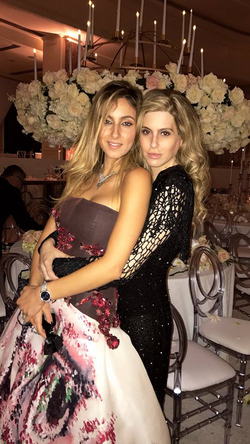 Nicolette Kahen (Crypto Barbie) Wiki & Bio