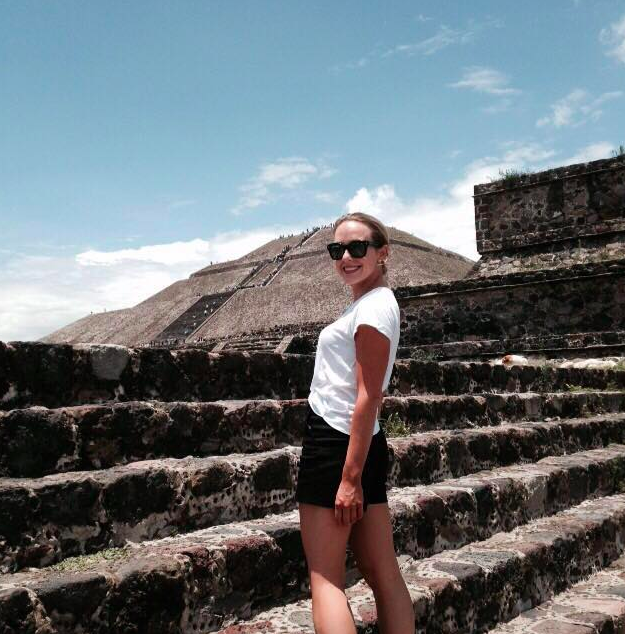 Elizabeth Landers Wiki