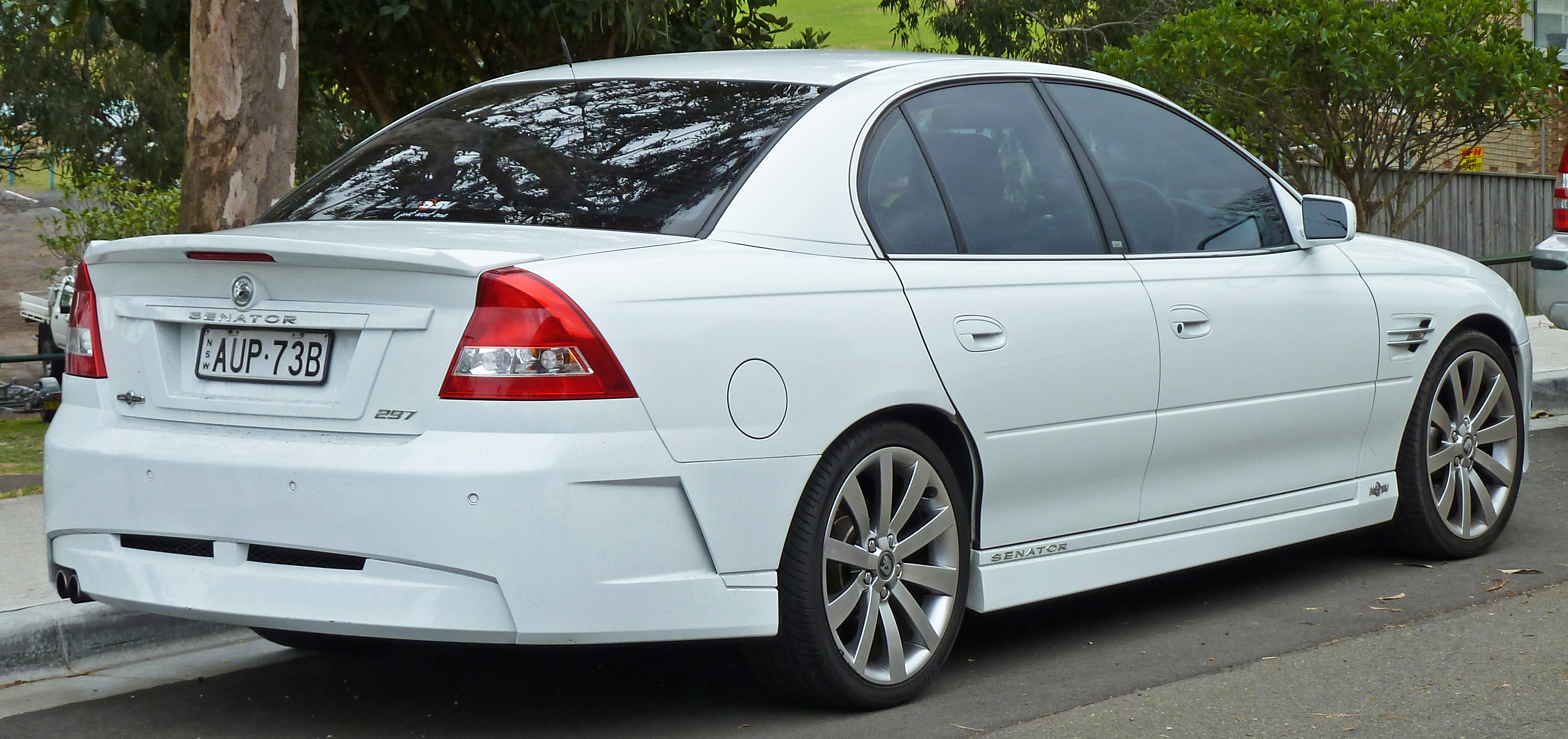 Holden Commodore (VZ) | Wiki & Review | Everipedia