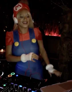 Tori Hughes Wiki & Bio - Instagram Star