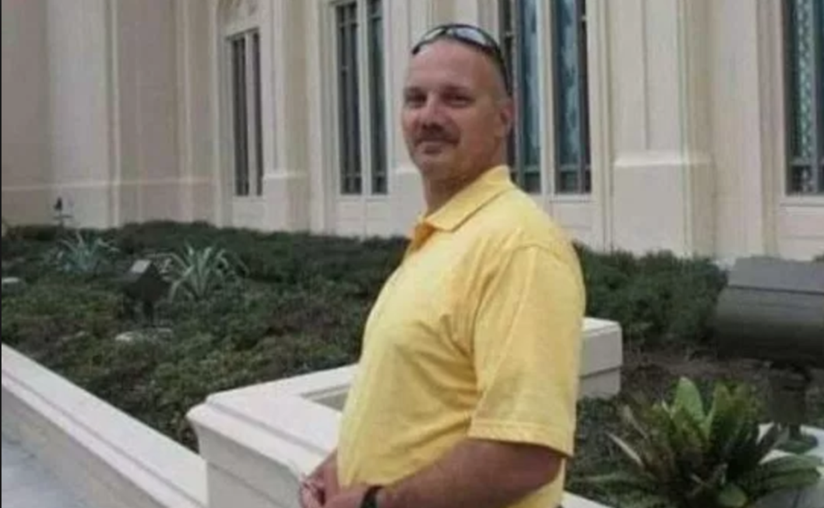 Christopher Hixon Wiki