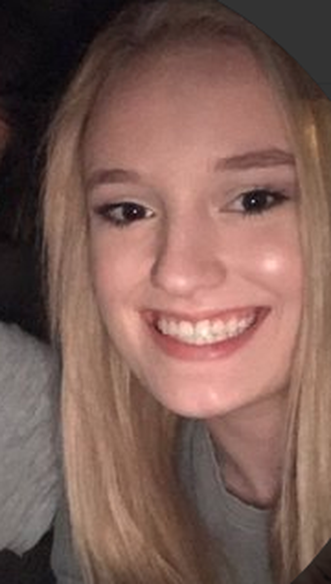 Deanna Hall's Instagram, Twitter & Facebook on IDCrawl