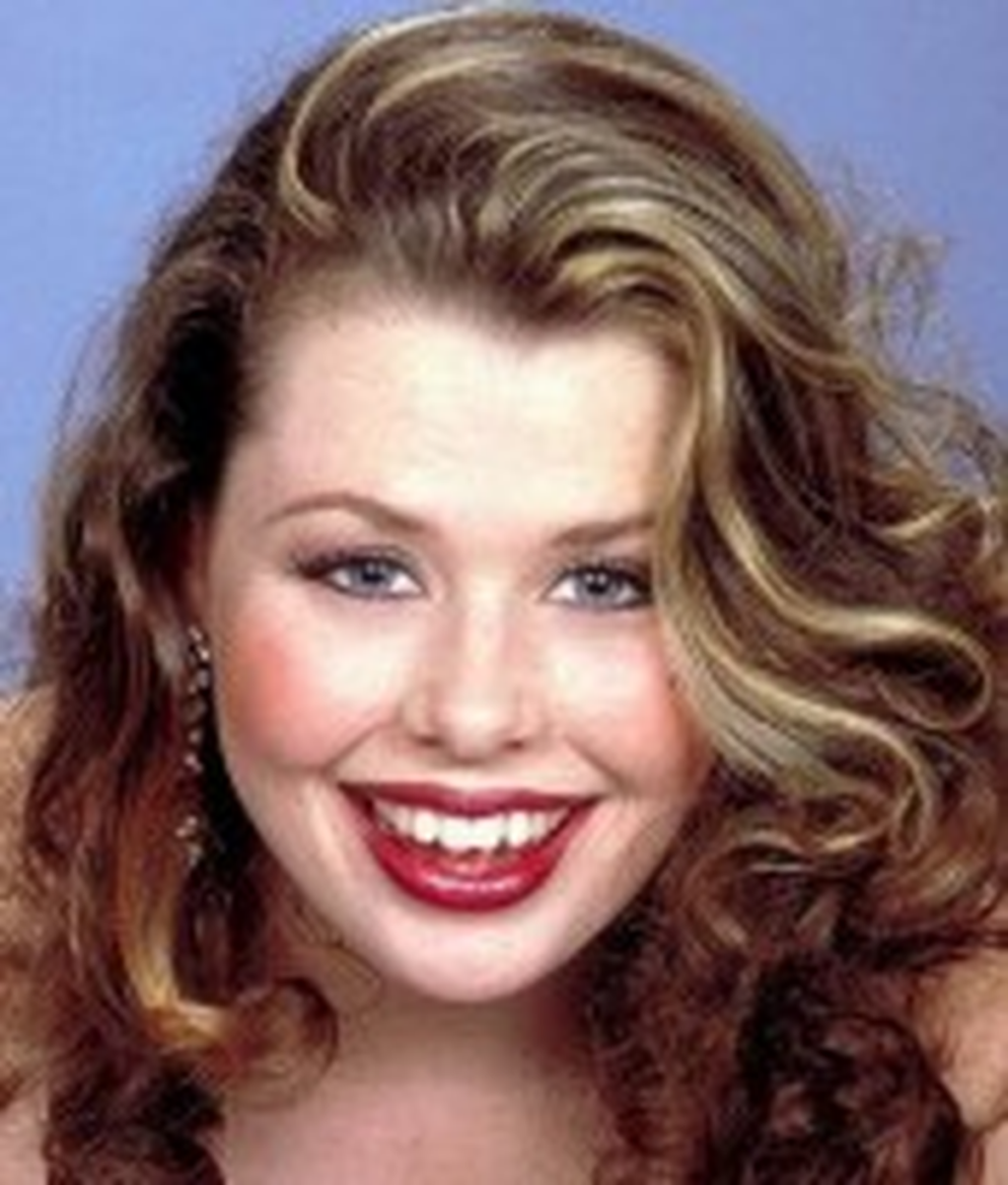 Desirae (Score) Wiki