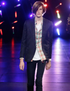 Dylan Thomas Brosnan Wiki & Bio - Model