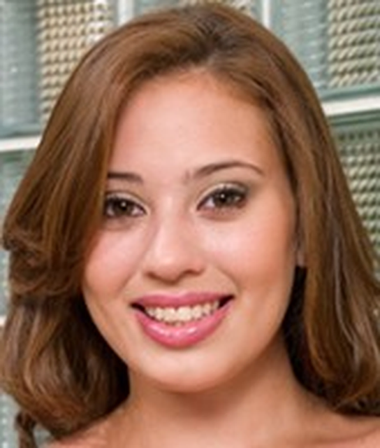 Selena Castro Wiki & Bio