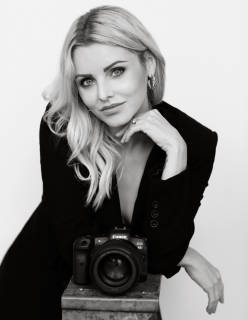 Lara Jade Wiki & Bio - Photographer