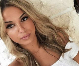 Sarah Nasser Wiki & Bio - Model