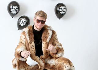 Yung Gravy Wiki & Bio - [[LINK|lang_en|Rapper|Rapper]]
